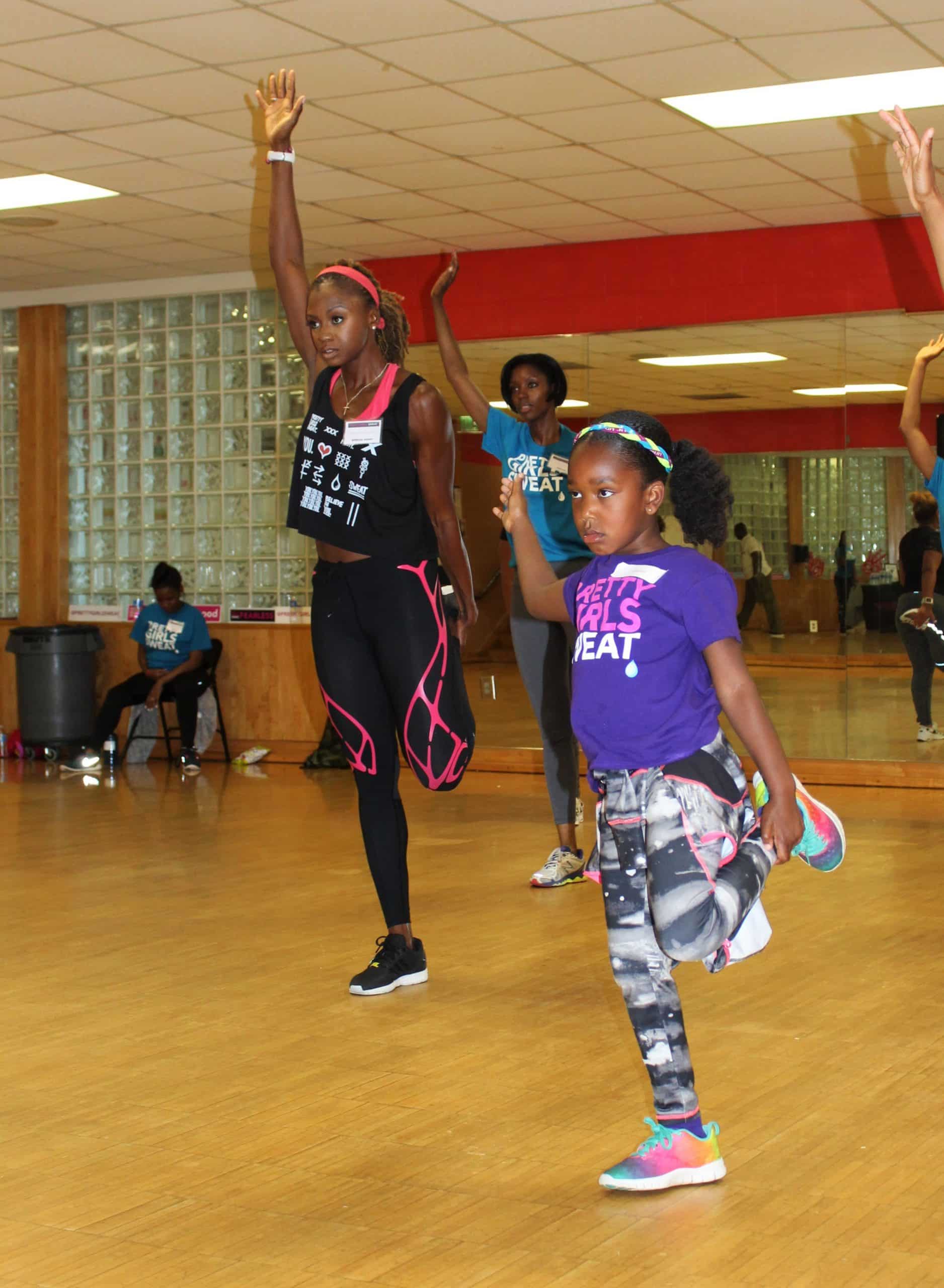 Olympian Dominique Blake Hosts PRETTY GIRLS SWEAT x Black Girls RUN ...